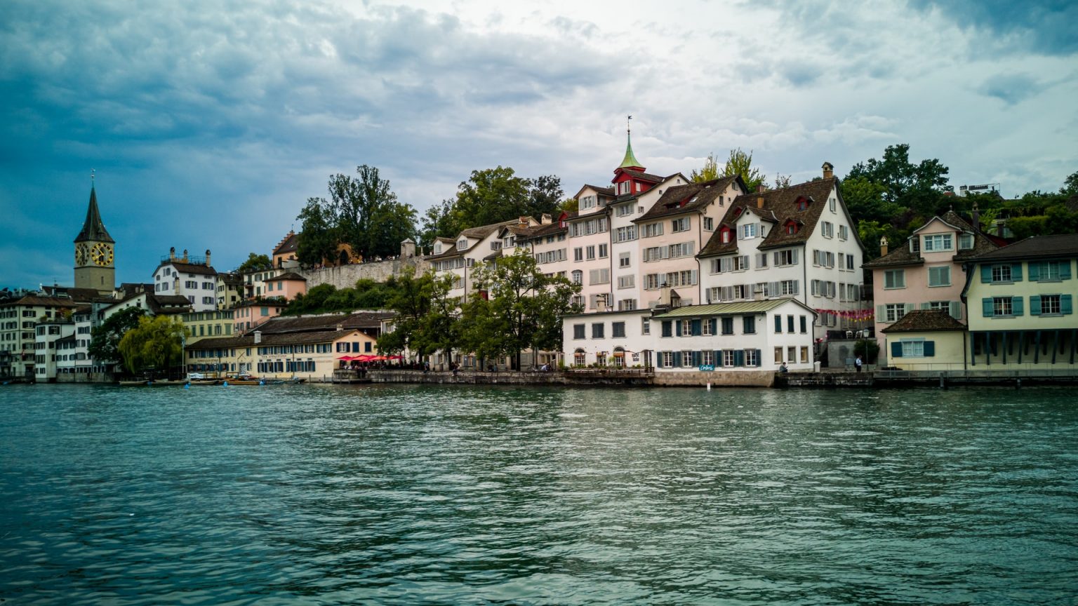 Exploring Switzerland: 8 Picturesque Swiss Rivers - Studying in Switzerland